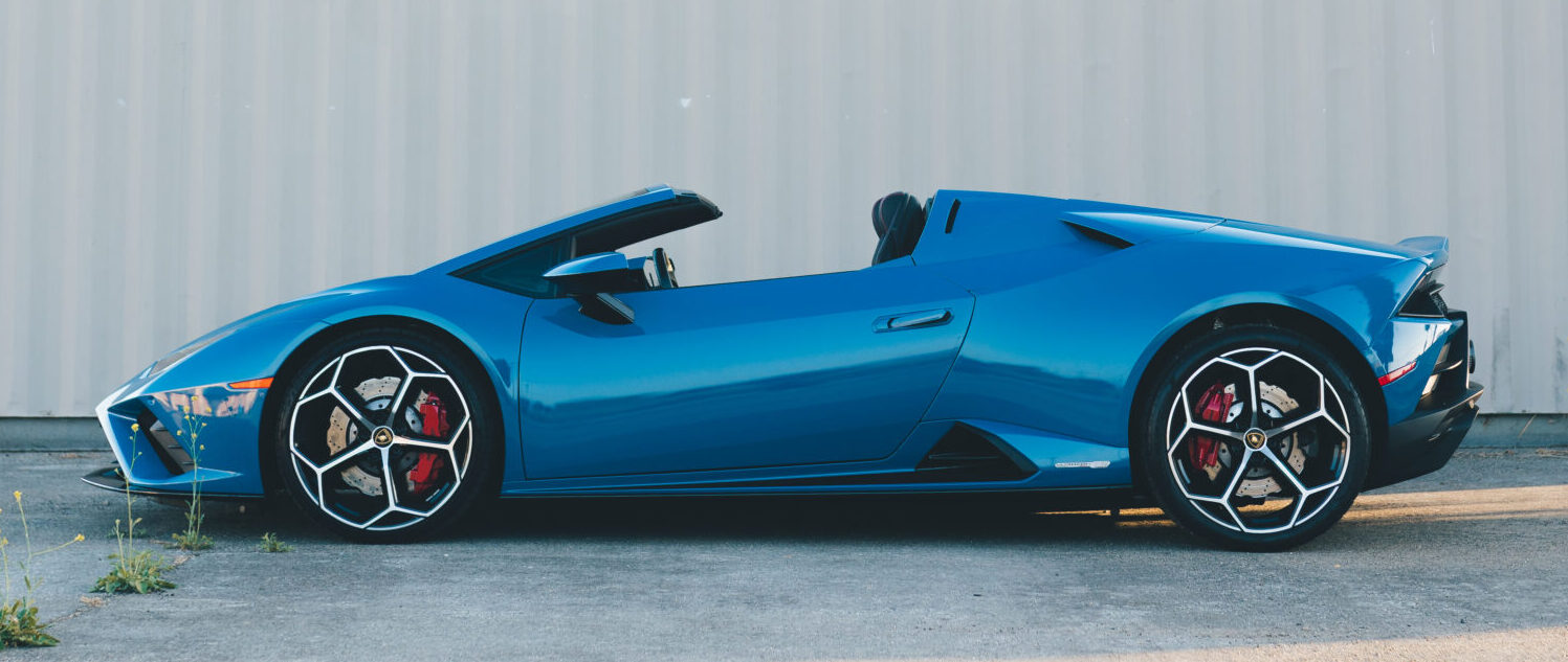 Live the High Life: Luxury Car Rental Huracan - Where Luxury Meets ...